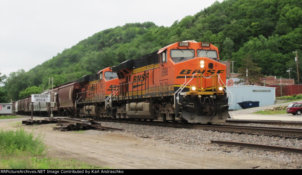 BNSF 5998
